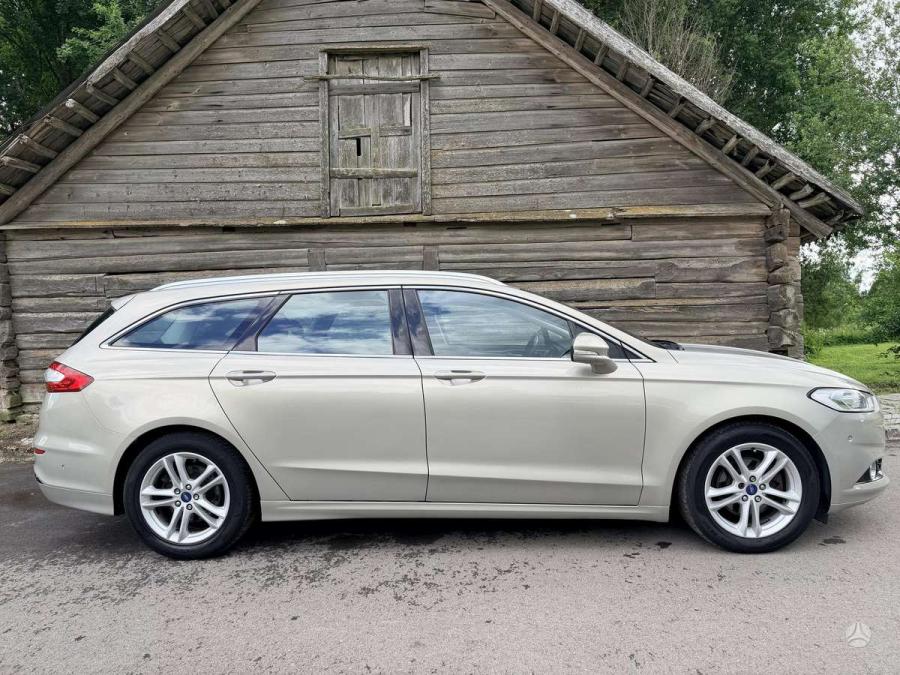 Grey Ford Mondeo 2014 in Utena, with an engine capacity of 2.00 L and mileage of 335 thousand km for 6500 €, photo 14 on AUTOMOTO.COM.LV