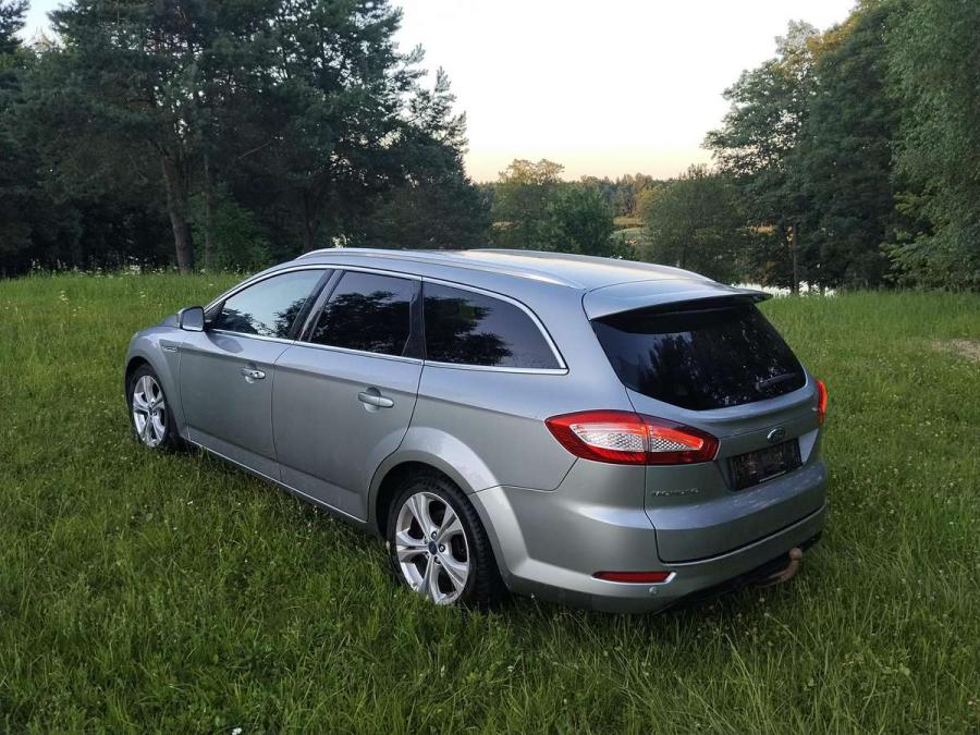 Pelēks Ford Mondeo 2014 Viļņa, ar dzinēja tilpumu 2.00 L un nobraukumu 155 tūkst. km par 4500 €, foto 11 vietnē AUTOMOTO.COM.LV