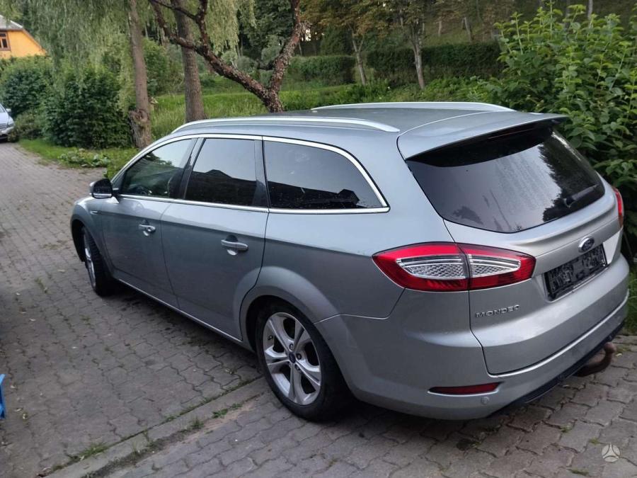 Pelēks Ford Mondeo 2014 Viļņa, ar dzinēja tilpumu 2.00 L un nobraukumu 155 tūkst. km par 4500 €, foto 12 vietnē AUTOMOTO.COM.LV