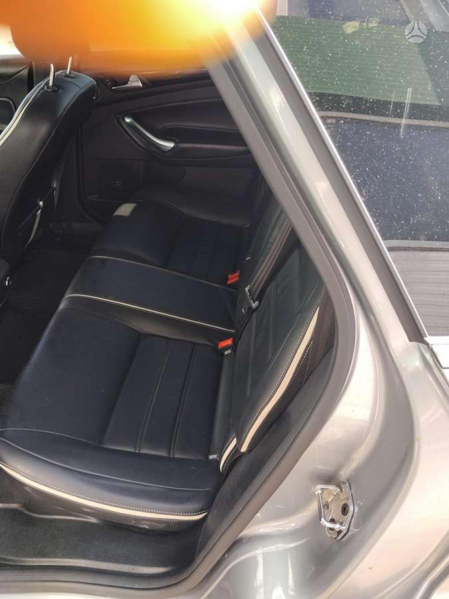 Pelēks Ford Mondeo 2014 Viļņa, ar dzinēja tilpumu 2.00 L un nobraukumu 155 tūkst. km par 4500 €, foto 21 vietnē AUTOMOTO.COM.LV