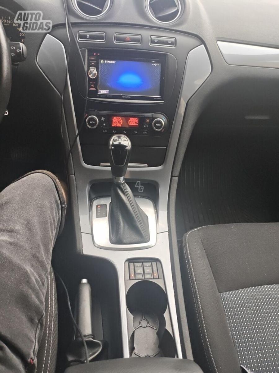 Grey Ford Mondeo 2014 in Panevezys, with an engine capacity of 2.00 L and mileage of 187 thousand km for 2200 €, photo 3 on AUTOMOTO.COM.LV