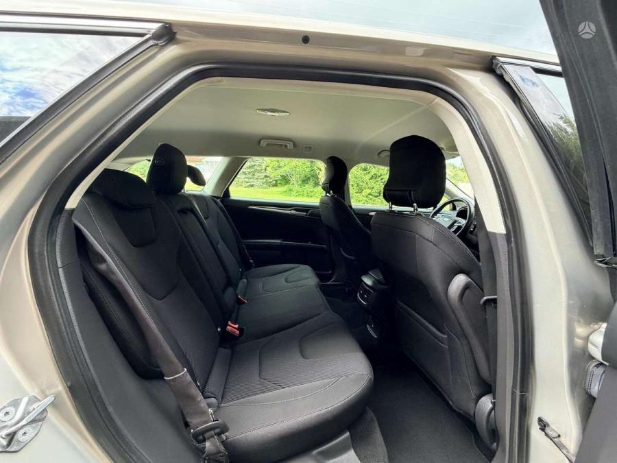 Grey Ford Mondeo 2014 in Utena, with an engine capacity of 2.00 L and mileage of 335 thousand km for 6450 €, photo 20 on AUTOMOTO.COM.LV