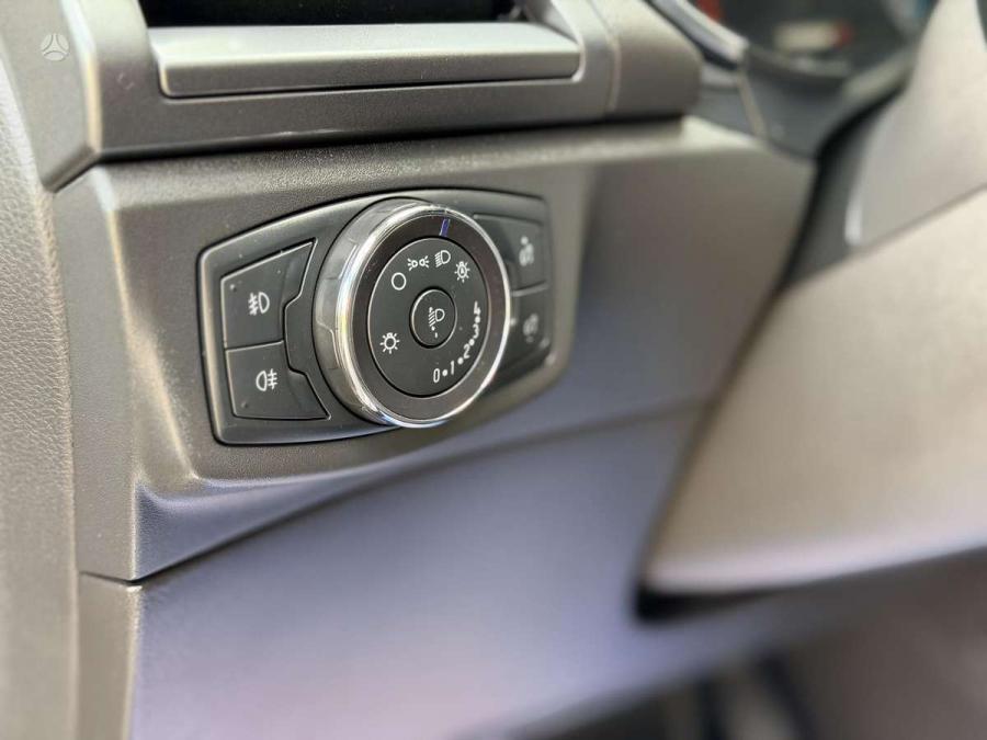 Grey Ford Mondeo 2014 in Utena, with an engine capacity of 2.00 L and mileage of 335 thousand km for 6450 €, photo 29 on AUTOMOTO.COM.LV