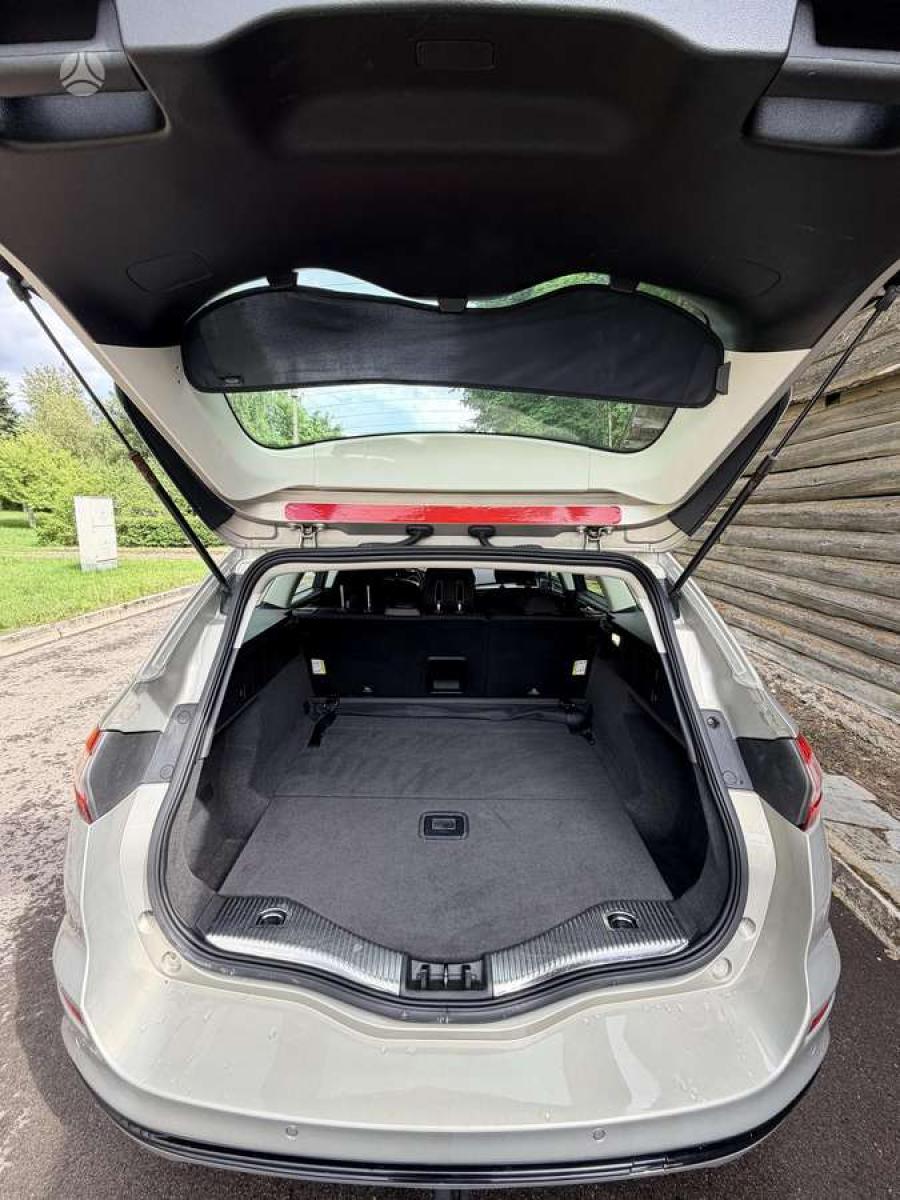 Grey Ford Mondeo 2014 in Utena, with an engine capacity of 2.00 L and mileage of 335 thousand km for 6450 €, photo 31 on AUTOMOTO.COM.LV