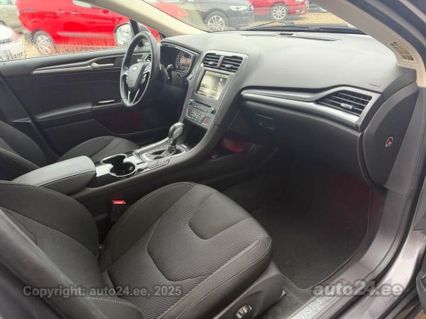 Pelēks Ford Mondeo 2015 Tallina, ar dzinēja tilpumu 2.00 L un nobraukumu 221 tūkst. km par 5950 €, foto 6 vietnē AUTOMOTO.COM.LV
