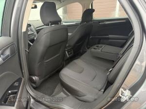 Pelēks Ford Mondeo 2015 Tallina, ar dzinēja tilpumu 2.00 L un nobraukumu 221 tūkst. km par 5950 €, foto 9 vietnē AUTOMOTO.COM.LV