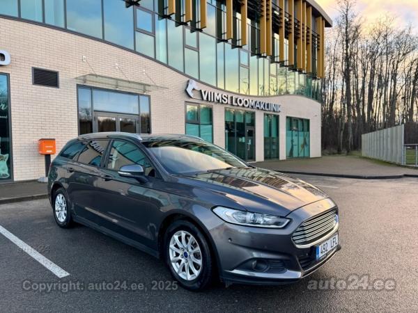 Pelēks Ford Mondeo 2015 Tallina, ar dzinēja tilpumu 1.60 L un nobraukumu 220 tūkst. km par 5999 €, foto 4 vietnē AUTOMOTO.COM.LV