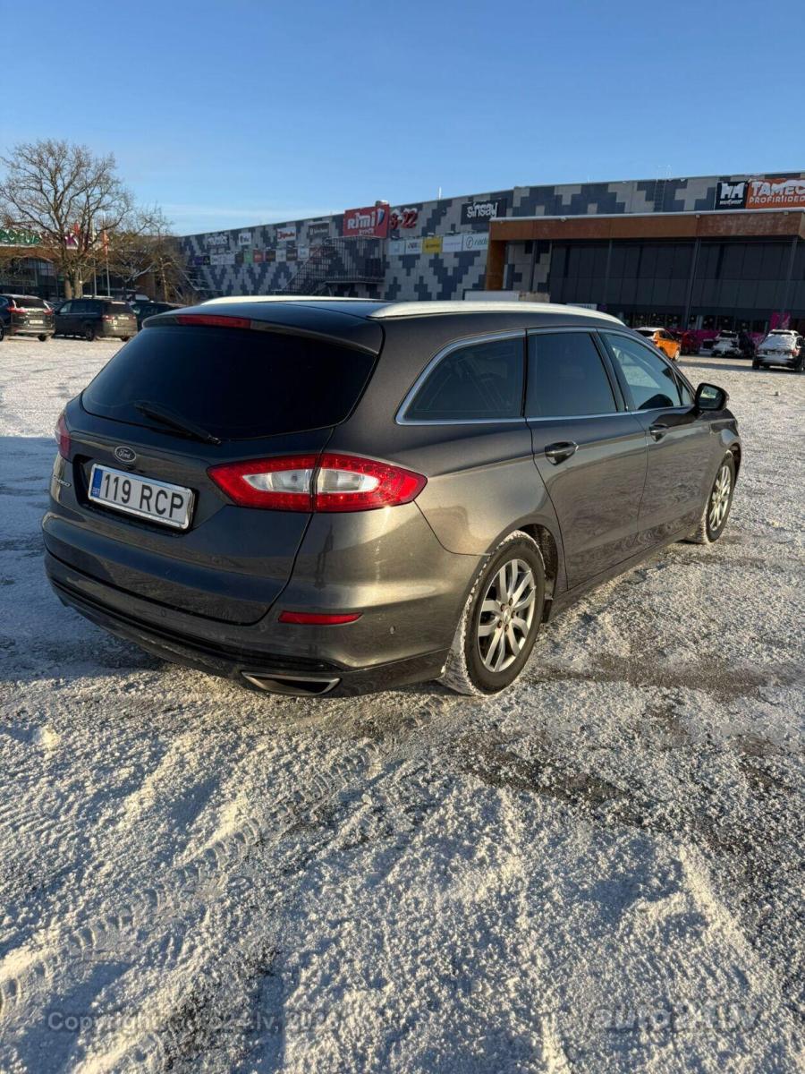 Pelēks Ford Mondeo 2015 Tallina, ar dzinēja tilpumu 2.00 L un nobraukumu 261 tūkst. km par 8500 €, foto 3 vietnē AUTOMOTO.COM.LV