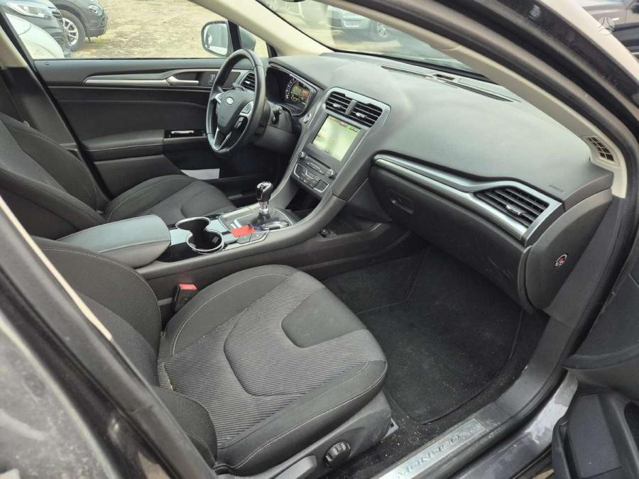 Pelēks Ford Mondeo 2015 Tauragė, ar dzinēja tilpumu 2.00 L un nobraukumu 221 tūkst. km par 5200 €, foto 7 vietnē AUTOMOTO.COM.LV
