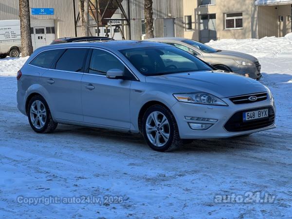 Pelēks Ford Mondeo 2015 Narva, ar dzinēja tilpumu 2.00 L un nobraukumu 329 tūkst. km par 2999 €, foto 4 vietnē AUTOMOTO.COM.LV