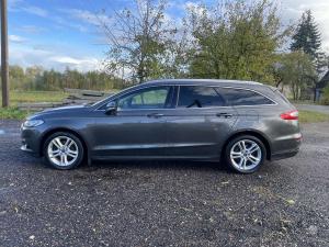 Pelēks Ford Mondeo 2015 Kauņa, ar dzinēja tilpumu 1.56 L un nobraukumu 312 tūkst. km par 4800 €, foto 8 vietnē AUTOMOTO.COM.LV