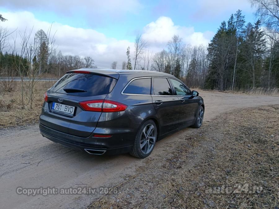Pelēks Ford Mondeo 2015 Tallina, ar dzinēja tilpumu 2.00 L un nobraukumu 250 tūkst. km par 7890 €, foto 4 vietnē AUTOMOTO.COM.LV