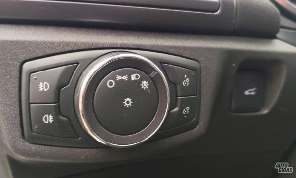 Grey Ford Mondeo 2015 in Alytus, with an engine capacity of 2.00 L and mileage of 372 thousand km for 7000 €, photo 8 on AUTOMOTO.COM.LV