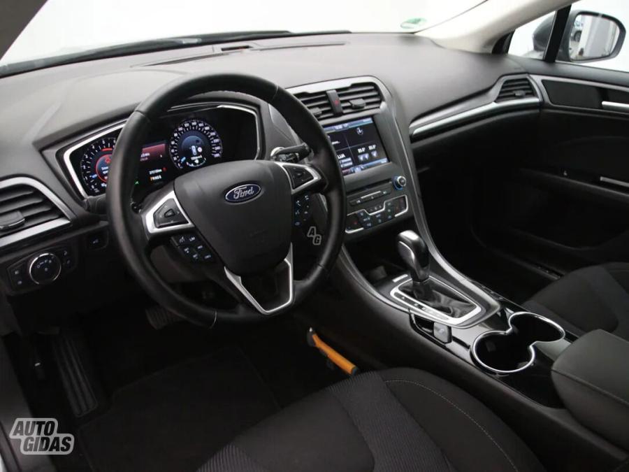 Grey Ford Mondeo 2015 in Vilnius, with an engine capacity of 2.00 L and mileage of 270 thousand km for 8299 €, photo 17 on AUTOMOTO.COM.LV