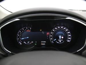 Grey Ford Mondeo 2015 in Vilnius, with an engine capacity of 2.00 L and mileage of 270 thousand km for 8299 €, photo 20 on AUTOMOTO.COM.LV