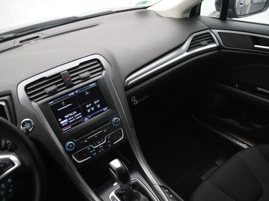 Grey Ford Mondeo 2015 in Vilnius, with an engine capacity of 2.00 L and mileage of 270 thousand km for 8299 €, photo 22 on AUTOMOTO.COM.LV