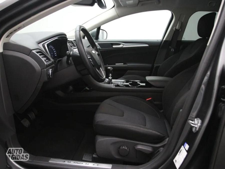 Pelēks Ford Mondeo 2015 Viļņa, ar dzinēja tilpumu 2.00 L un nobraukumu 276 tūkst. km par 7199 €, foto 5 vietnē AUTOMOTO.COM.LV