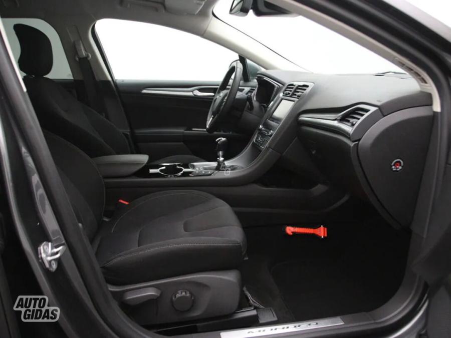 Pelēks Ford Mondeo 2015 Viļņa, ar dzinēja tilpumu 2.00 L un nobraukumu 276 tūkst. km par 7199 €, foto 15 vietnē AUTOMOTO.COM.LV