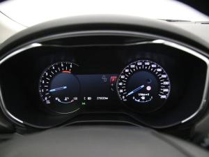 Pelēks Ford Mondeo 2015 Viļņa, ar dzinēja tilpumu 2.00 L un nobraukumu 276 tūkst. km par 7199 €, foto 20 vietnē AUTOMOTO.COM.LV