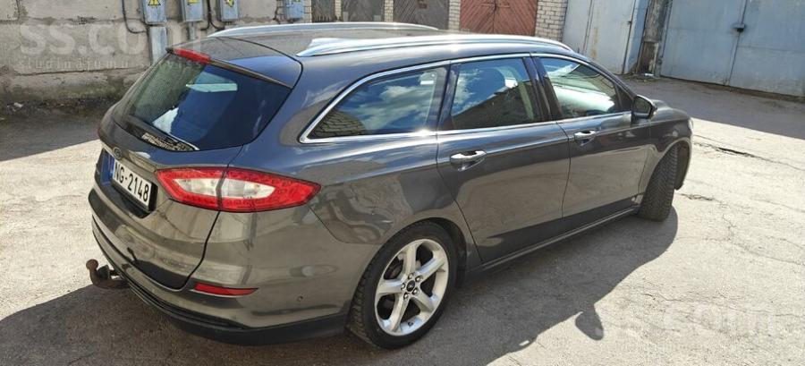 Pelēks Ford Mondeo 2015 Rīga, ar dzinēja tilpumu 2.00 L un nobraukumu 263 tūkst. km par 8000 €, foto 4 vietnē AUTOMOTO.COM.LV