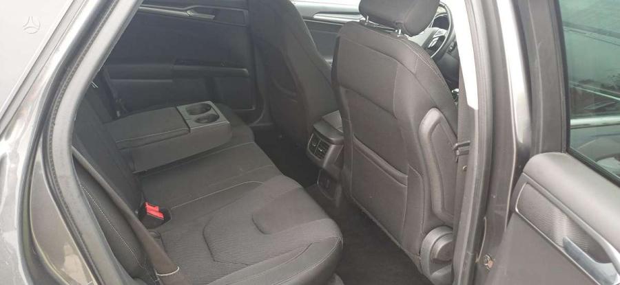 Pelēks Ford Mondeo 2015 Kauņa, ar dzinēja tilpumu 2.00 L un nobraukumu 277 tūkst. km par 6650 €, foto 15 vietnē AUTOMOTO.COM.LV
