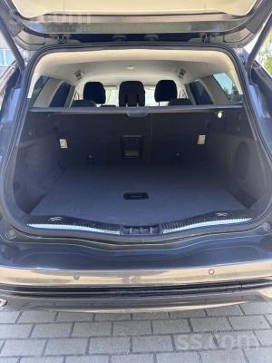 Grey Ford Mondeo 2015 in Liepaja, with an engine capacity of 2.00 L and mileage of 269 thousand km for 7500 €, photo 13 on AUTOMOTO.COM.LV