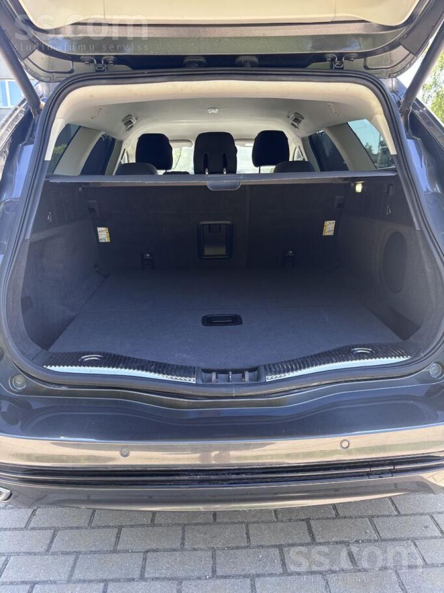 Grey Ford Mondeo 2015 in Liepaja, with an engine capacity of 2.00 L and mileage of 269 thousand km for 7500 €, photo 13 on AUTOMOTO.COM.LV