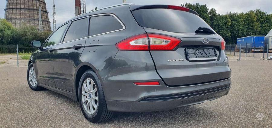 Pelēks Ford Mondeo 2015 Kauņa, ar dzinēja tilpumu 1.56 L un nobraukumu 270 tūkst. km par 6750 €, foto 12 vietnē AUTOMOTO.COM.LV