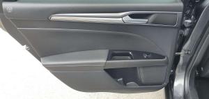 Pelēks Ford Mondeo 2015 Kauņa, ar dzinēja tilpumu 1.56 L un nobraukumu 270 tūkst. km par 6750 €, foto 22 vietnē AUTOMOTO.COM.LV