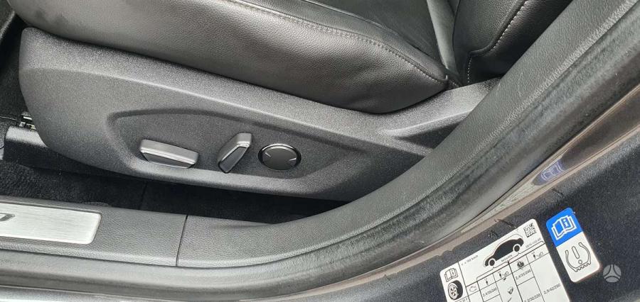 Pelēks Ford Mondeo 2015 Kauņa, ar dzinēja tilpumu 1.56 L un nobraukumu 270 tūkst. km par 6750 €, foto 31 vietnē AUTOMOTO.COM.LV