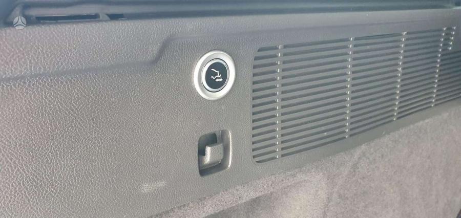 Grey Ford Mondeo 2015 in Kaunas, with an engine capacity of 1.56 L and mileage of 280 thousand km for 6750 €, photo 11 on AUTOMOTO.COM.LV