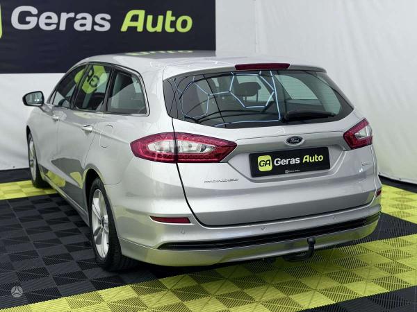 Ford Mondeo 2015 in Vilnius on AUTOMOTO.COM.LV Grey Ford Mondeo 2015 in Vilnius, with an engine capacity of 1.50 L and mileage of 233 thousand km for 6400 €, photo 7 on AUTOMOTO.COM.LV