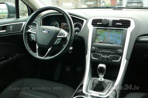 Pelēks Ford Mondeo 2015 Jehvi, ar dzinēja tilpumu 2.00 L un nobraukumu 232 tūkst. km par 8900 €, foto 4 vietnē AUTOMOTO.COM.LV