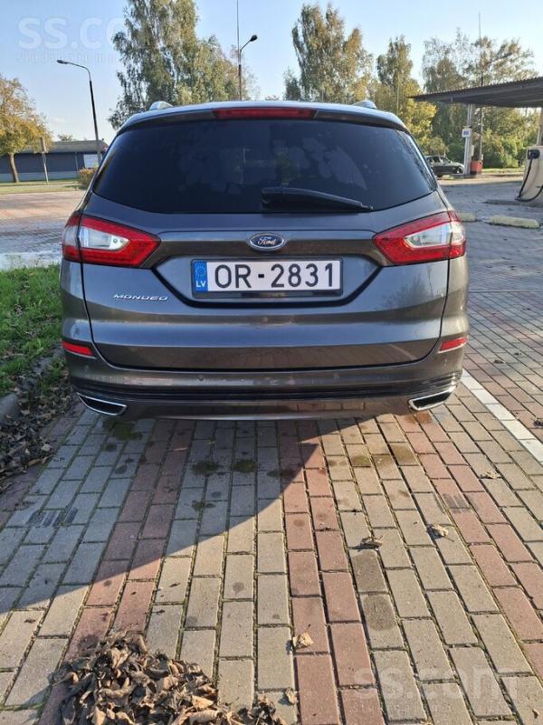 Ford Mondeo 2015 in Ventspils on AUTOMOTO.COM.LV Grey Ford Mondeo 2015 in Ventspils, with an engine capacity of 2.00 L and mileage of 311 thousand km for 5400 €, photo 5 on AUTOMOTO.COM.LV