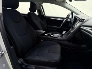 Grey Ford Mondeo 2015 in Vilnius, with an engine capacity of 1.50 L and mileage of 233 thousand km for 6400 €, photo 16 on AUTOMOTO.COM.LV