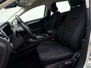 Pelēks Ford Mondeo 2015 Viļņa, ar dzinēja tilpumu 1.50 L un nobraukumu 233 tūkst. km par 6400 €, foto 11 vietnē AUTOMOTO.COM.LV
