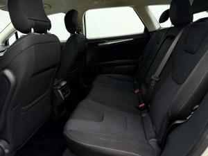 Pelēks Ford Mondeo 2015 Viļņa, ar dzinēja tilpumu 1.50 L un nobraukumu 233 tūkst. km par 6400 €, foto 12 vietnē AUTOMOTO.COM.LV