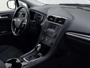Pelēks Ford Mondeo 2015 Viļņa, ar dzinēja tilpumu 1.50 L un nobraukumu 233 tūkst. km par 6400 €, foto 17 vietnē AUTOMOTO.COM.LV