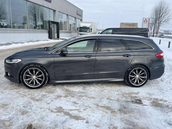 Grey Ford Mondeo 2016 in Siauliai, with an engine capacity of 2.00 L and mileage of 226 thousand km for 11500 €, photo 3 on AUTOMOTO.COM.LV