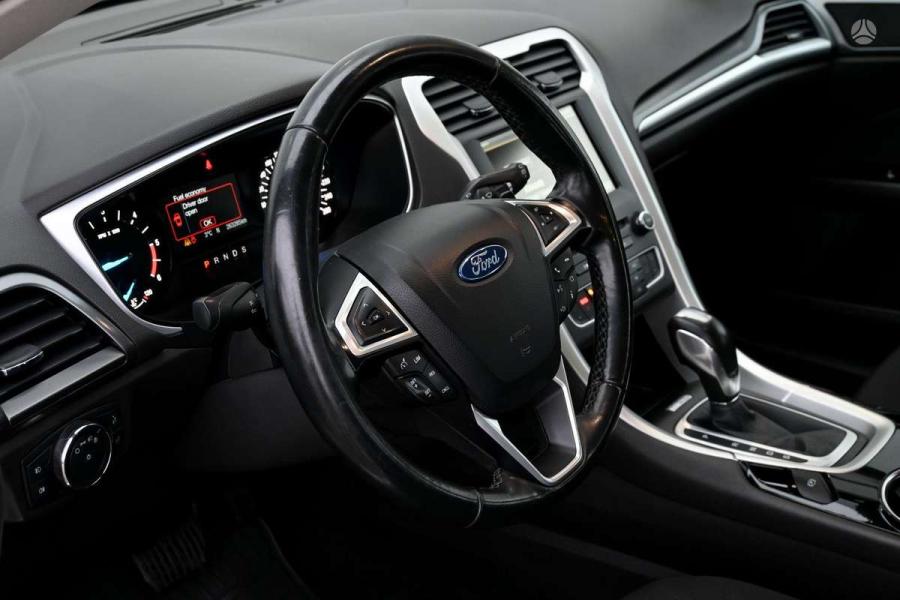 Pelēks Ford Mondeo 2016 Kretinga, ar dzinēja tilpumu 2.00 L un nobraukumu 263 tūkst. km par 7350 €, foto 19 vietnē AUTOMOTO.COM.LV