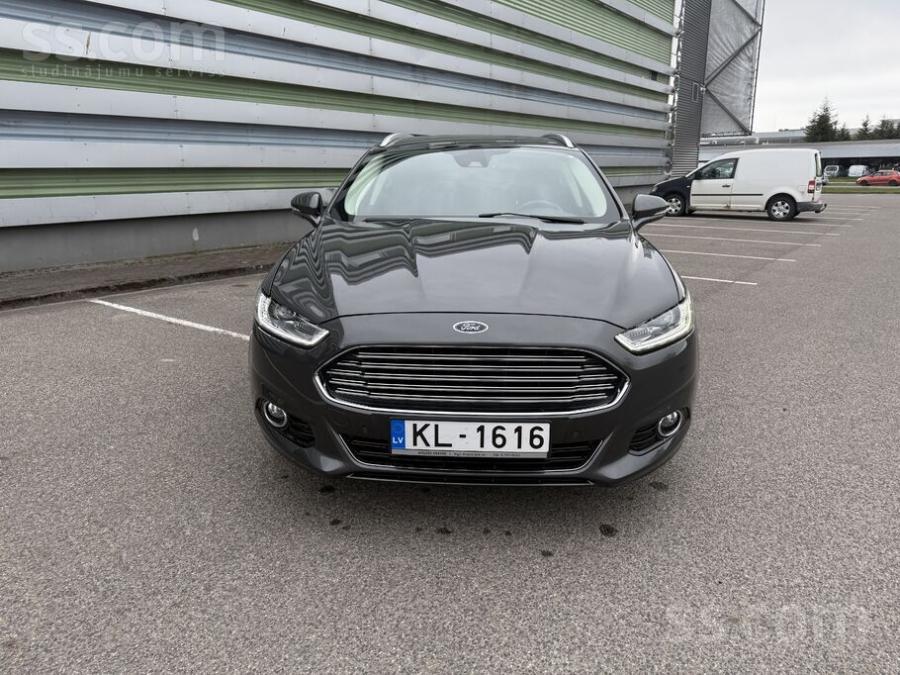 Pelēks Ford Mondeo 2016 Rīga, ar dzinēja tilpumu 1.50 L un nobraukumu 141 tūkst. km par 9800 €, foto 4 vietnē AUTOMOTO.COM.LV