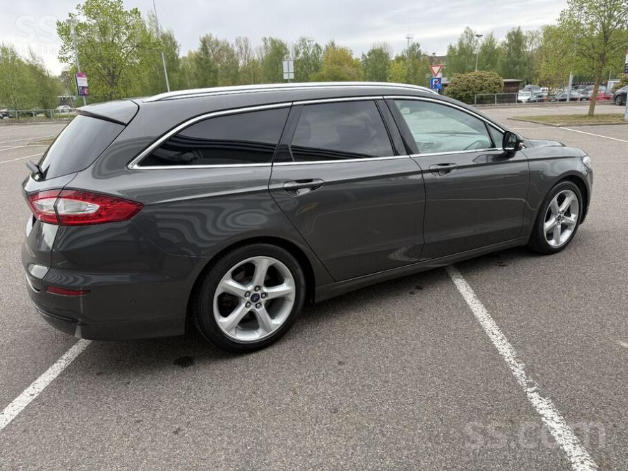 Pelēks Ford Mondeo 2016 Rīga, ar dzinēja tilpumu 1.50 L un nobraukumu 141 tūkst. km par 9800 €, foto 8 vietnē AUTOMOTO.COM.LV