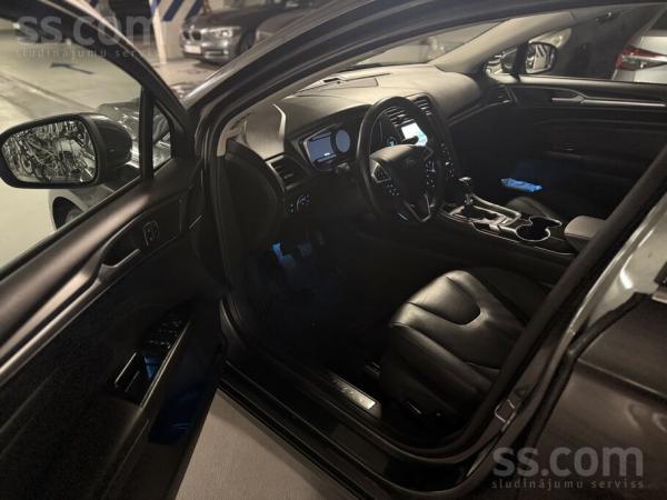 Pelēks Ford Mondeo 2016 Rīga, ar dzinēja tilpumu 1.50 L un nobraukumu 143 tūkst. km par 9700 €, foto 7 vietnē AUTOMOTO.COM.LV
