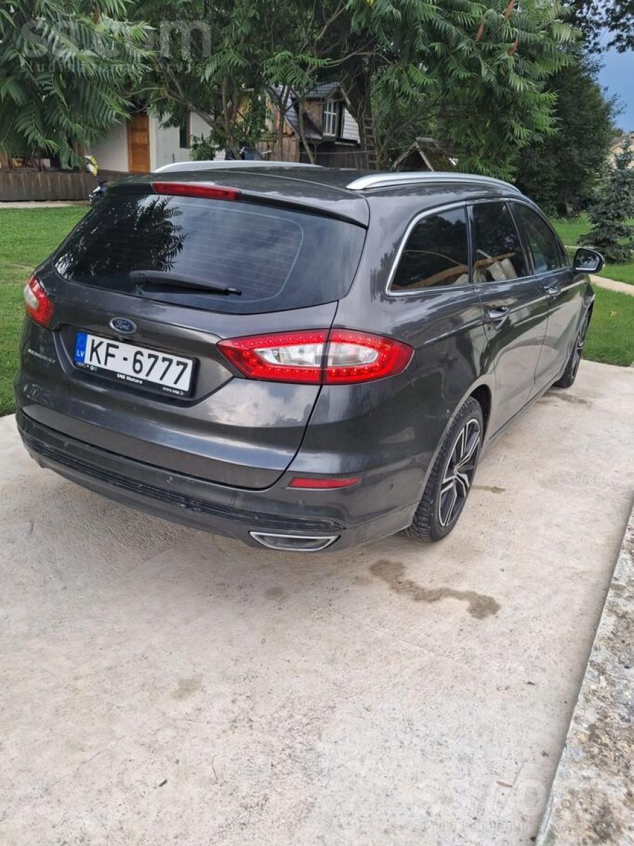 Grey Ford Mondeo 2016 in Ogre, with an engine capacity of 2.00 L and mileage of 450 thousand km for 4800 €, photo 4 on AUTOMOTO.COM.LV