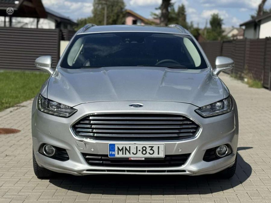Grey Ford Mondeo 2016 in Kaunas, with an engine capacity of 2.00 L and mileage of 304 thousand km for 5490 €, photo 3 on AUTOMOTO.COM.LV