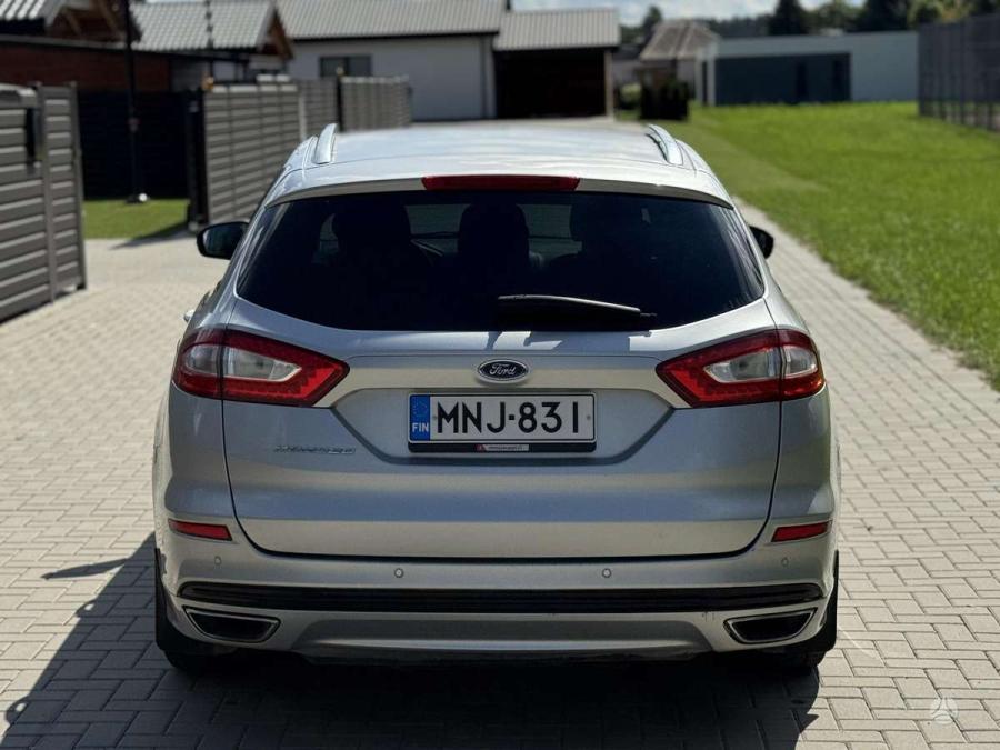 Grey Ford Mondeo 2016 in Kaunas, with an engine capacity of 2.00 L and mileage of 304 thousand km for 5490 €, photo 8 on AUTOMOTO.COM.LV