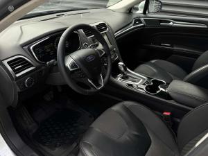 Grey Ford Mondeo 2016 in Kaunas, with an engine capacity of 2.00 L and mileage of 304 thousand km for 5490 €, photo 14 on AUTOMOTO.COM.LV