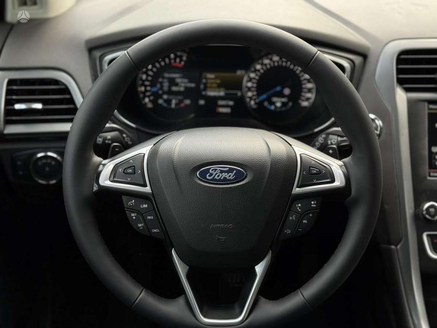 Grey Ford Mondeo 2016 in Kaunas, with an engine capacity of 2.00 L and mileage of 304 thousand km for 5490 €, photo 17 on AUTOMOTO.COM.LV