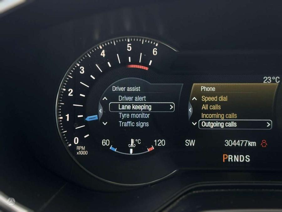 Grey Ford Mondeo 2016 in Kaunas, with an engine capacity of 2.00 L and mileage of 304 thousand km for 5490 €, photo 25 on AUTOMOTO.COM.LV