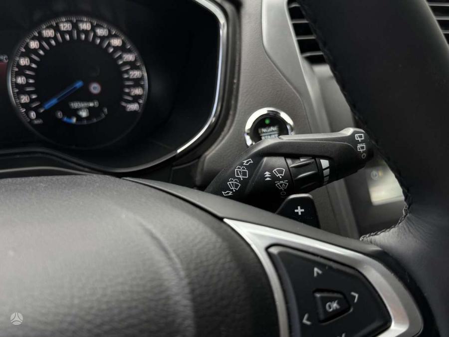 Grey Ford Mondeo 2016 in Kaunas, with an engine capacity of 2.00 L and mileage of 304 thousand km for 5490 €, photo 32 on AUTOMOTO.COM.LV